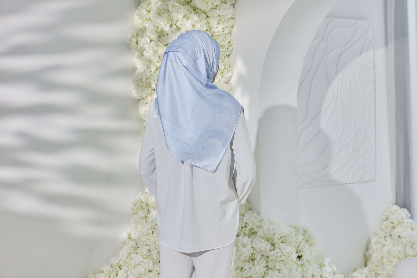 IRIS SHAWL in Azure Tranquility (BLUE) - MAYANG by Anntsya